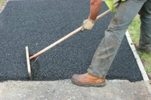 Everything You Need To Know About Tarmac Driveways - Driveway Expert