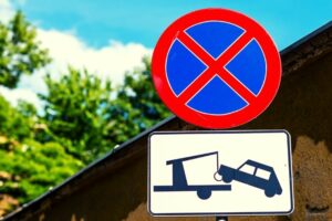 What Is An Urban Clearway? And why is it important - Driveway Expert